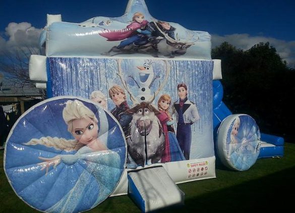 Inflatable Frozen Carriage | Australian Inflatables